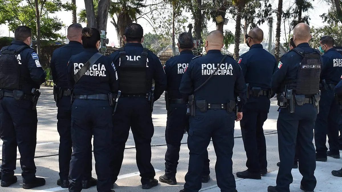 Tres policías son detenidos por desaparición forzada en Rosarito